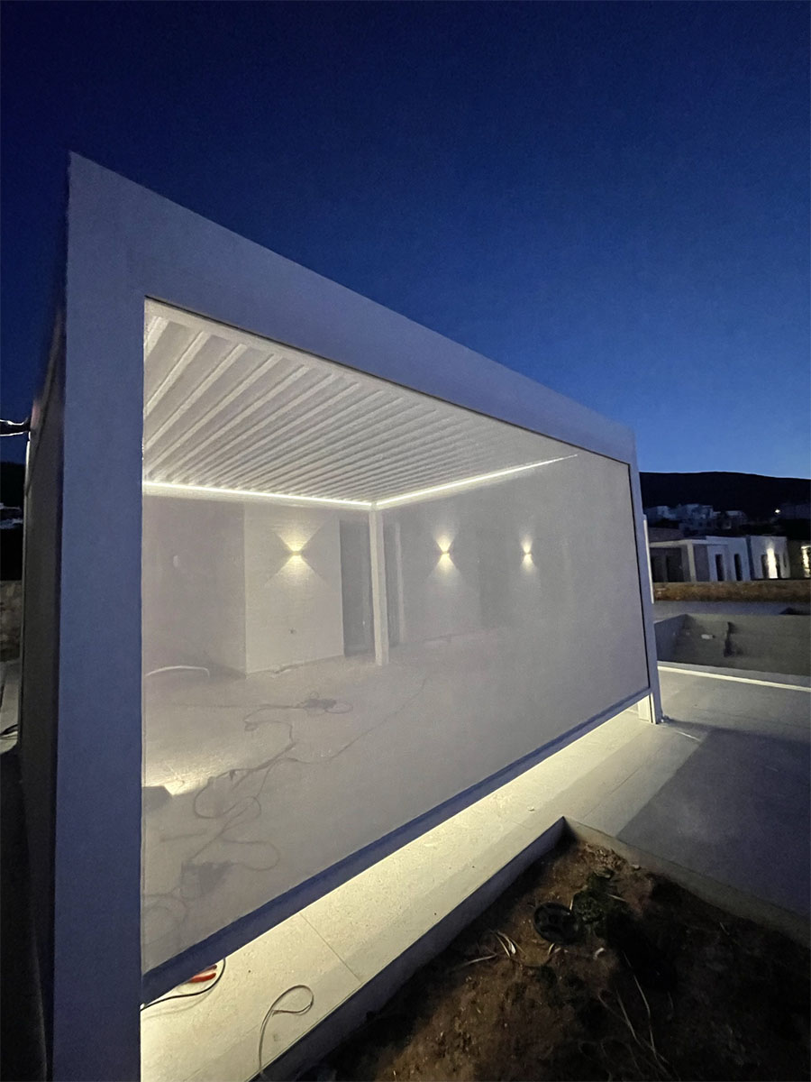 Βιοκλιματική Πέργκολα FUTURA με LED και Vertical στην Πάρο ...